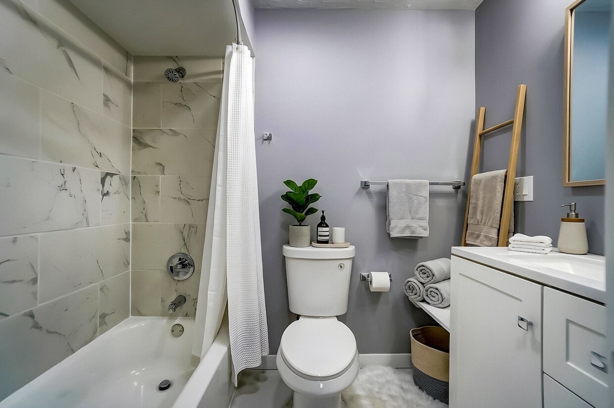 Cascade Ridge - 5566 Hillside Ave Cincinnati, OH 45233 | Apartments.com