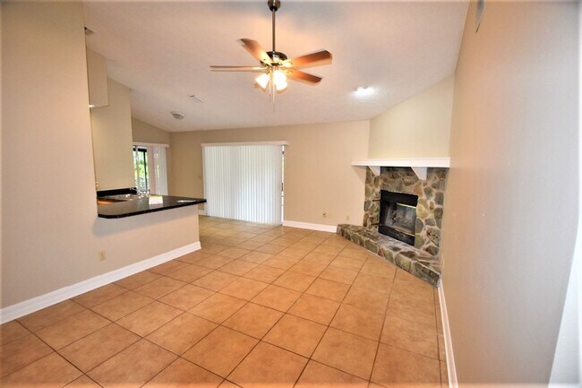 1312 Monte Lake Dr, Valrico, FL 33596 | Apartments.com