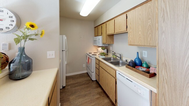 La Vista Apartments - Santa Maria, CA | Apartments.com