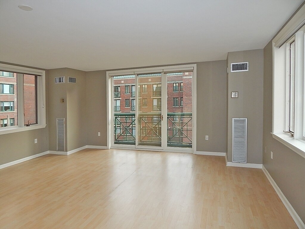 25 Rogers St Unit #1, Cambridge, MA 02142 - 25 Rogers St Cambridge, MA ...