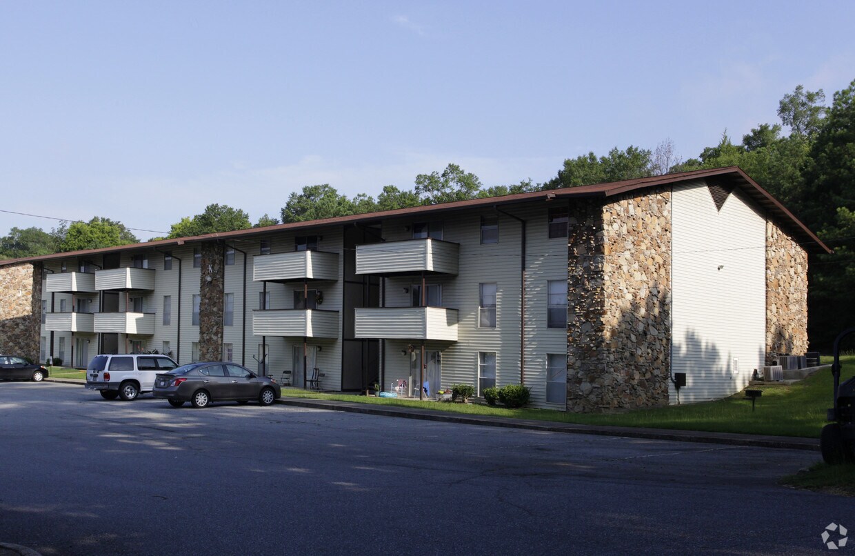 The Lodge Apartments Apartments - 464 N Oakley Dr Columbus, GA ...