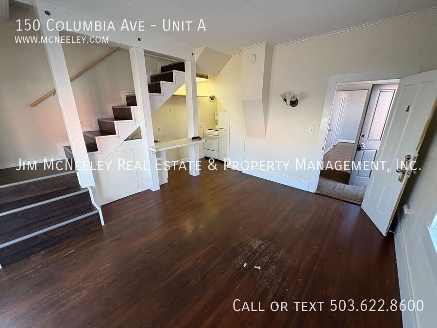 150 Columbia Ave Unit A, Astoria, OR 97103 - Room for Rent in Astoria ...
