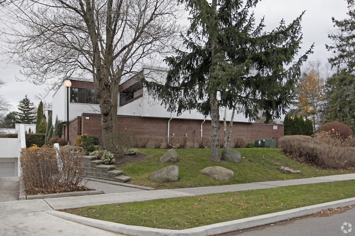 390 - 400 Woodsworth Road Appartements - 390-400 Woodsworth Rd Toronto ...