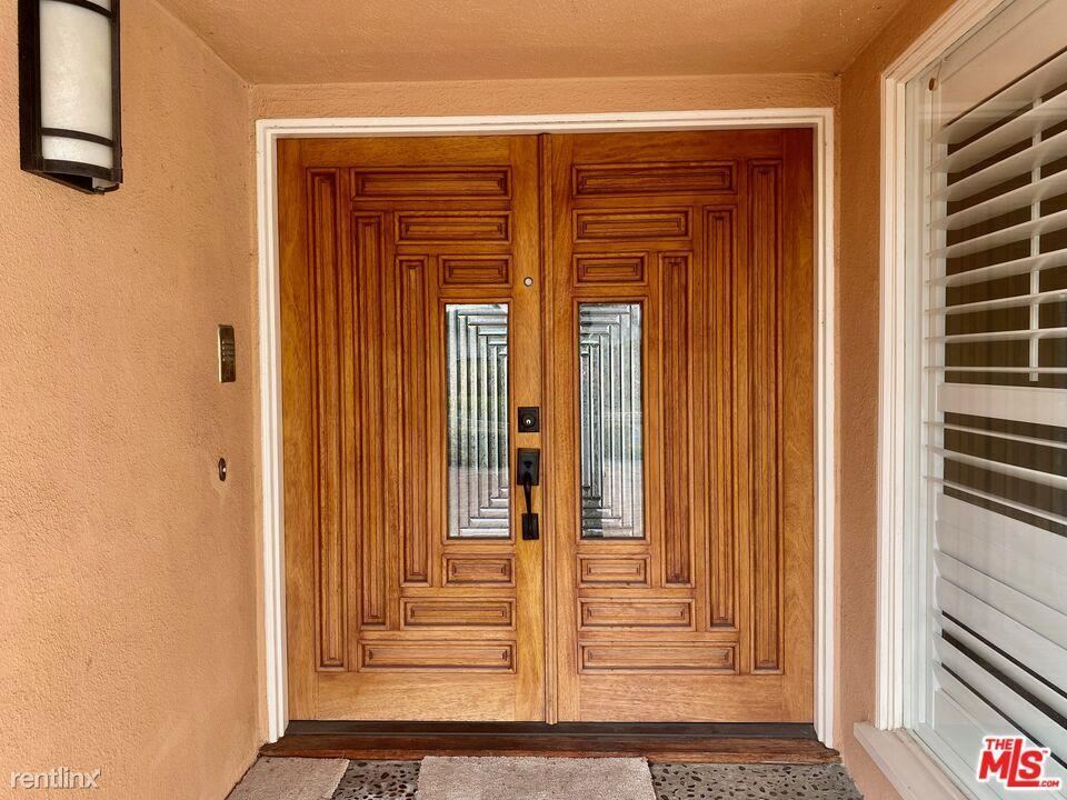 5577 W 63rd St, Los Angeles, CA 90056 - House Rental in Los Angeles, CA ...