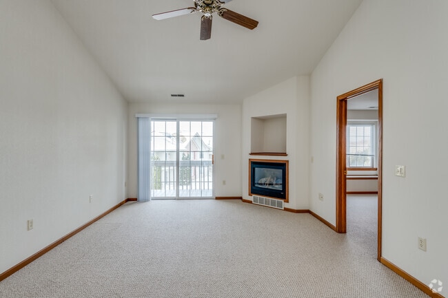 Hawthorne Place Apartments - Apartments in Pewaukee, WI | Apartments.com