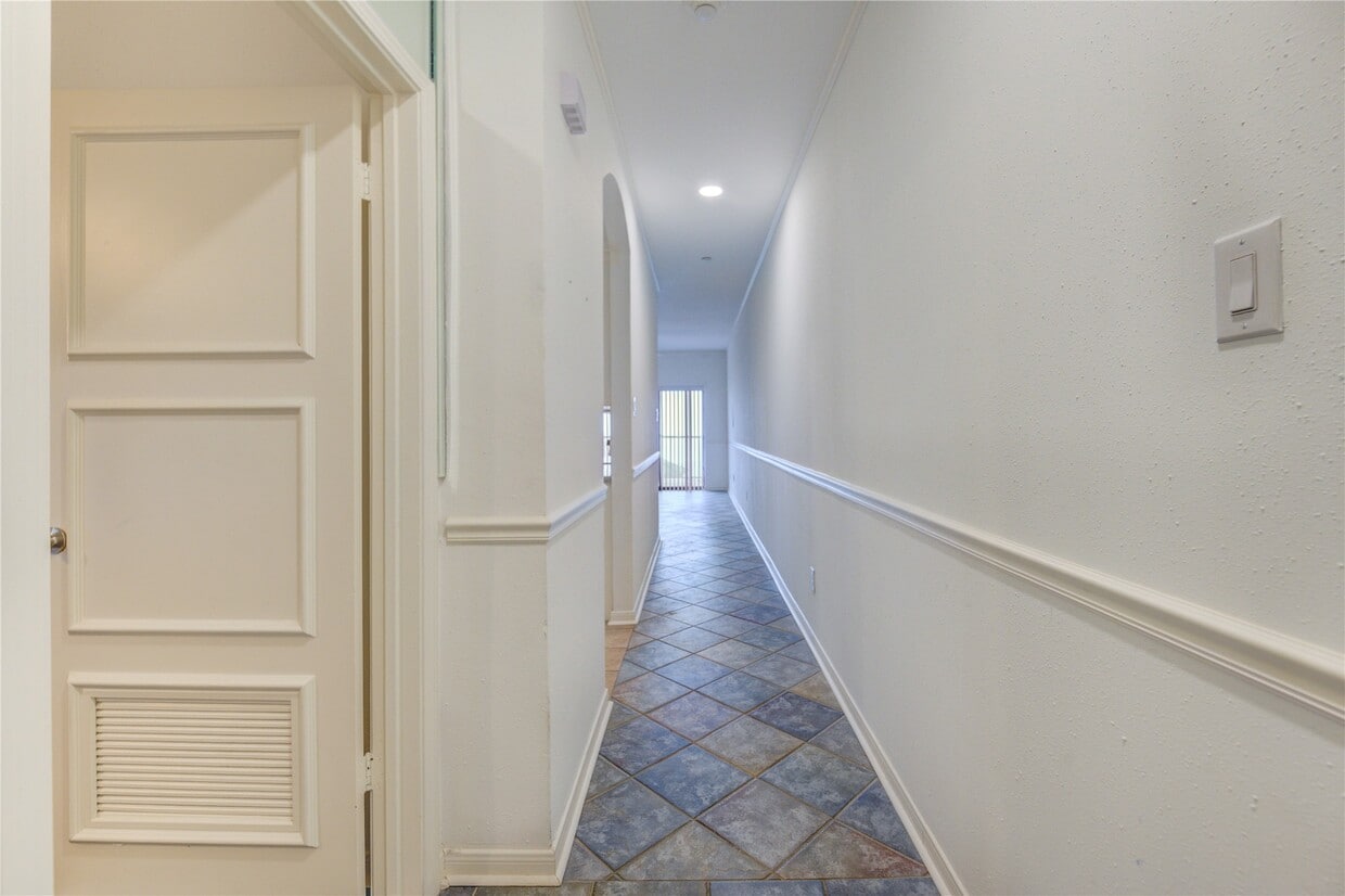 401 Lakeside Ln Unidad 106, Houston, TX 77058 - Condominio de renta en ...