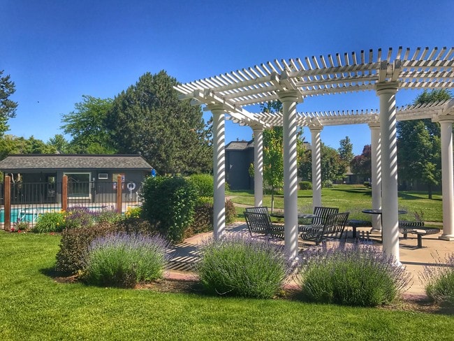 Apartments for Rent with Extra Storage in Naches WA | Apartments.com