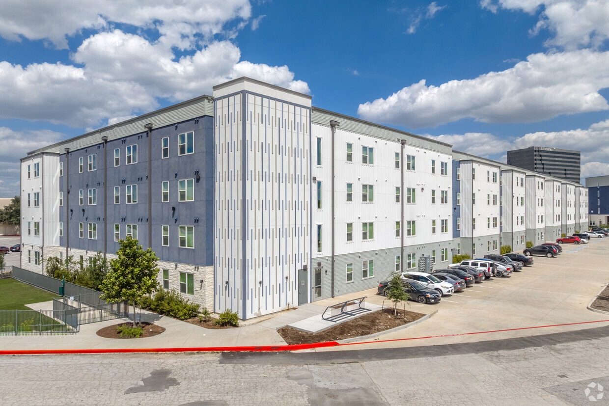 Summit at Renaissance Park - 12121 Greenspoint Dr Houston, TX 77060 ...
