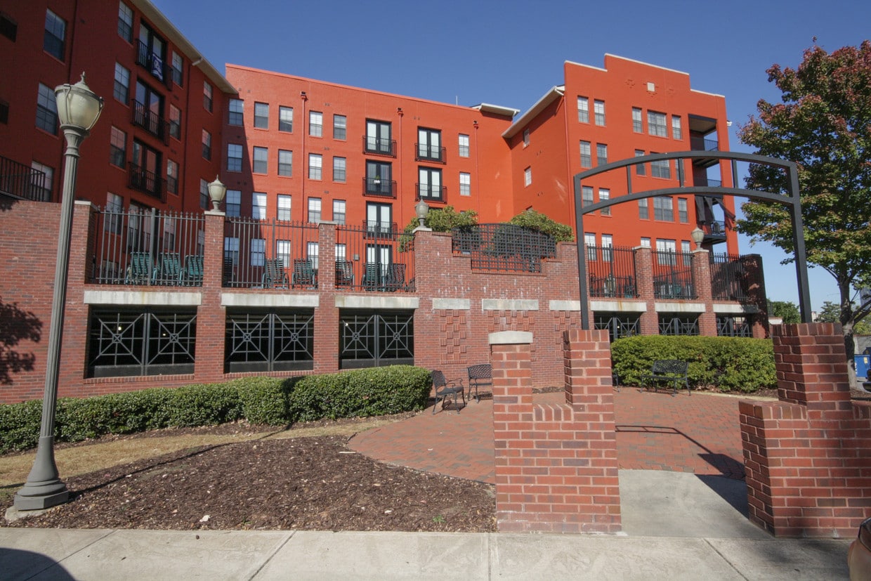 InTown Lofts - 170 Northside Dr Sw Atlanta, GA 30313 | Apartments.com
