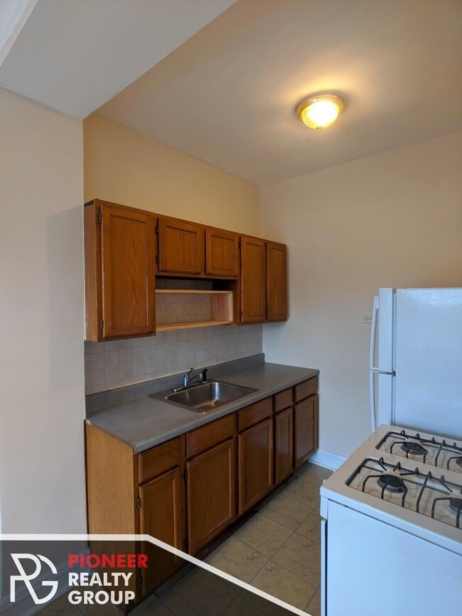 2233 W Wilson Ave Unit 310, Chicago, IL 60625 - 2233 W Wilson Ave ...