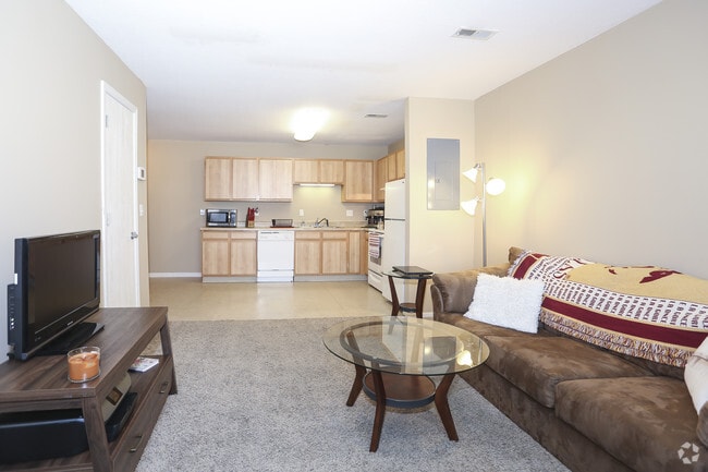 Crimson Villas - 1904 S Rouse St Pittsburg, KS 66762 | Apartments.com