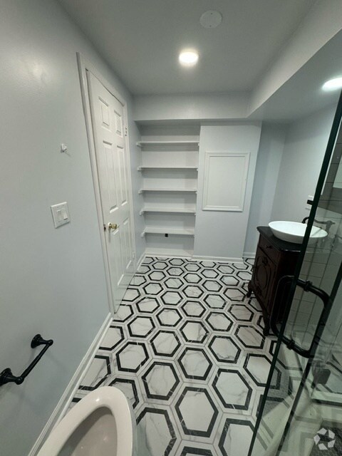 Montgomery Meadows Apartments for Rent with a Swimming Pool ...