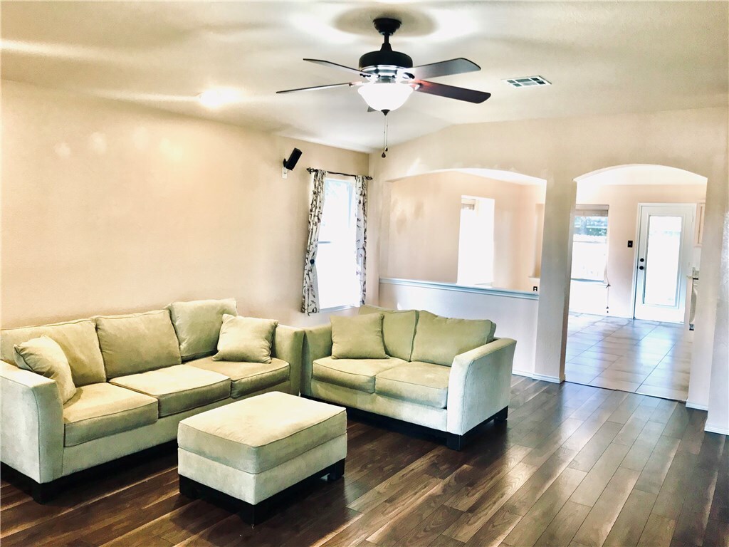 1020 Balanced Rock Pl, Round Rock, TX 78681 - House Rental in Round ...