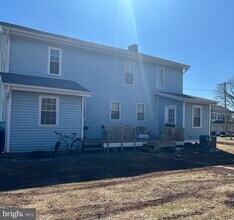 Apartments for Rent with Garages in Rocky Ridge, MD