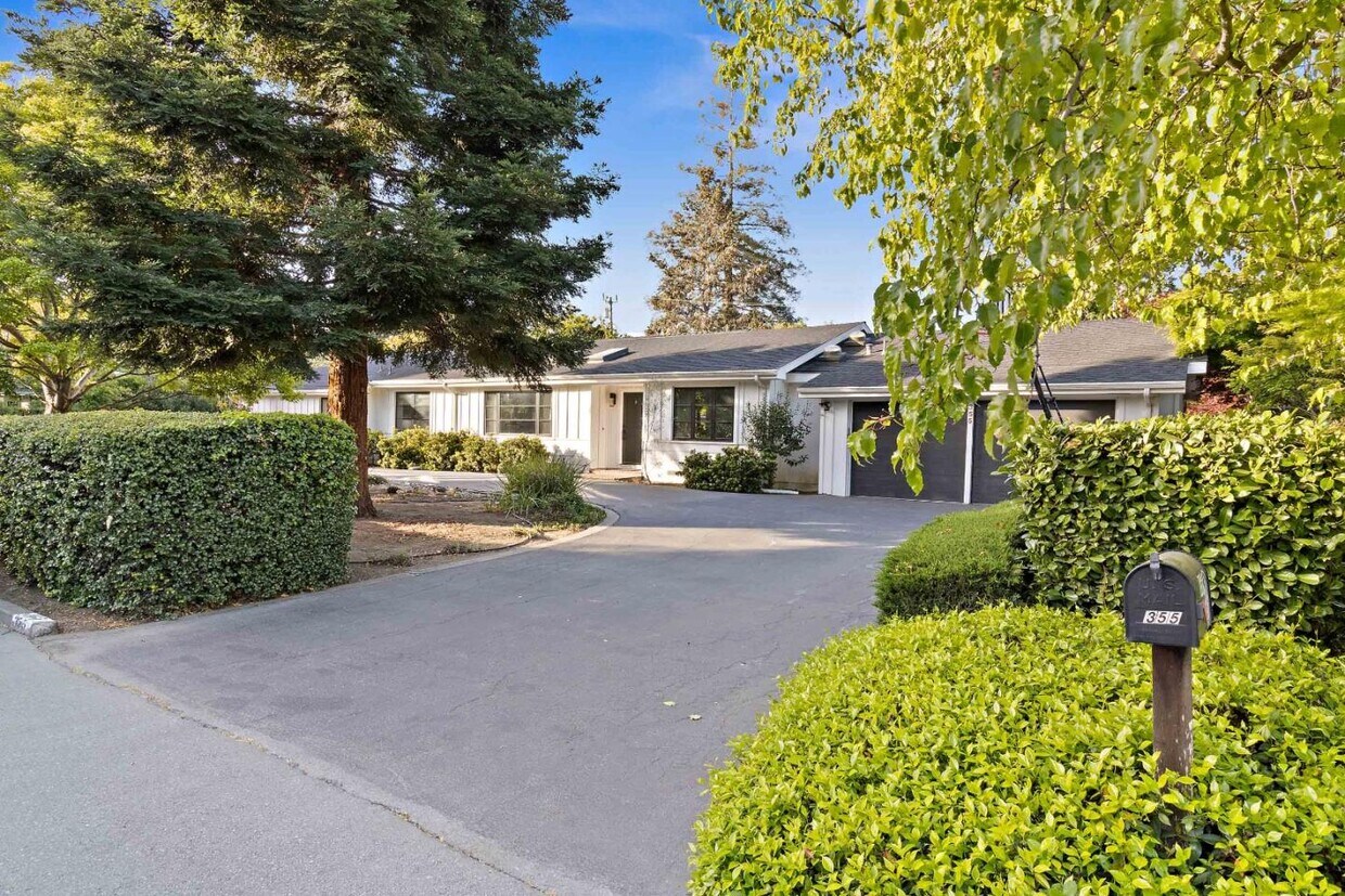 355 Arbor Rd, Menlo Park, CA 94025 - House Rental in Menlo Park, CA ...