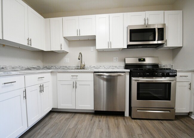 Stoneybrooke Apartments - Apartments in Canton, MI | Apartments.com