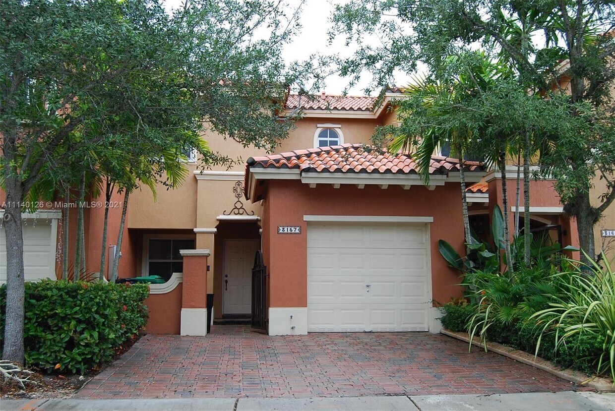 3157 SW 153rd Ct, Miami, FL 33185 - Townhome Rentals in Miami FL | Apartments.com