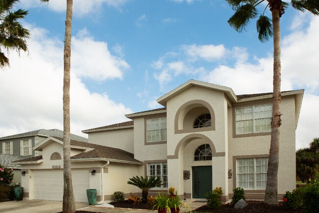 Stoneybrook Apartments for Rent with Wheelchair Access - Estero, FL ...