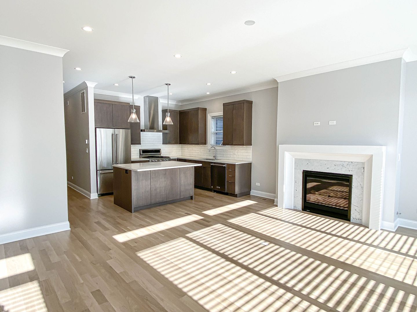 3333 N Kenmore Ave Unit 1, Chicago, IL 60657 - 3333 N Kenmore Ave ...