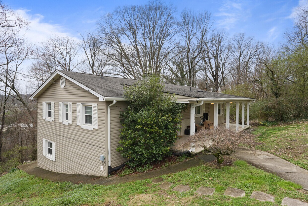 122 Avalon Trail, Knoxville, TN 37920 - House Rental in Knoxville, TN | Apartments.com