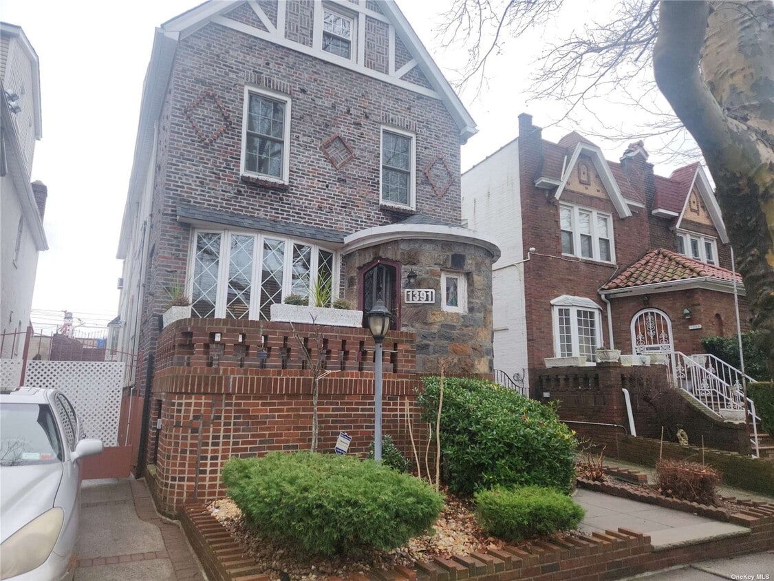 1391 E 49th St, Brooklyn, NY 11234 - House Rental in Brooklyn, NY ...