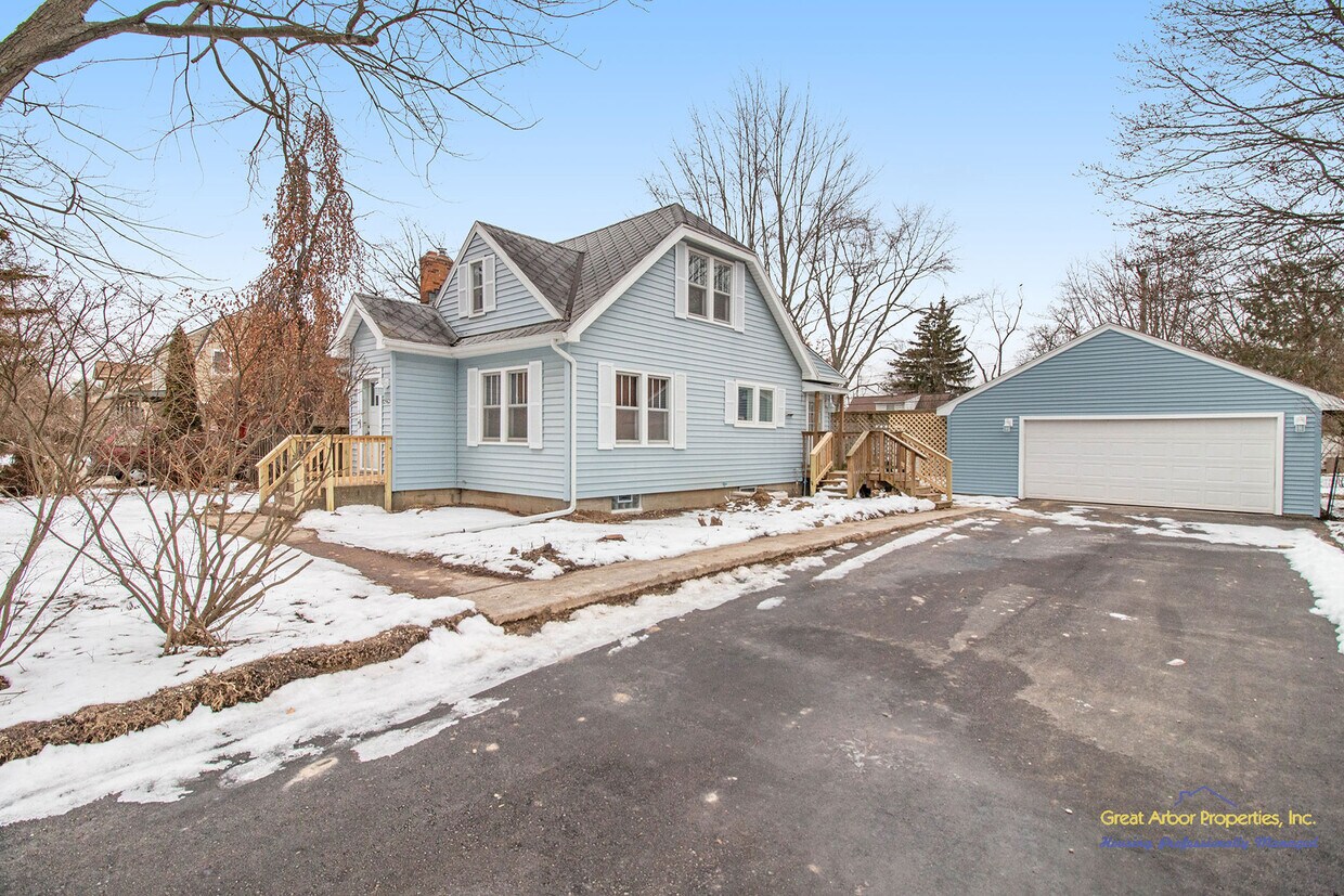 2562 Torrey Ave, Ann Arbor, MI 48108 - House Rental in Ann Arbor, MI ...