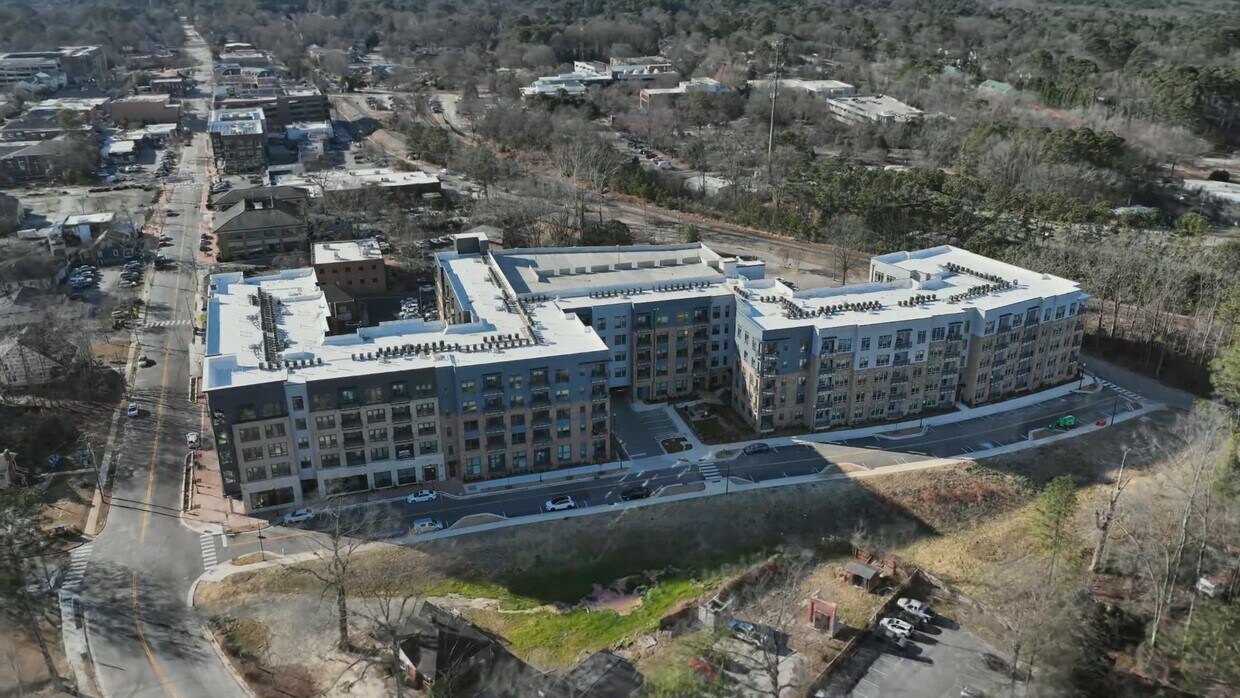 Meridian East Chatham - 255 E Chatham St Cary, NC 27511 | Apartments.com