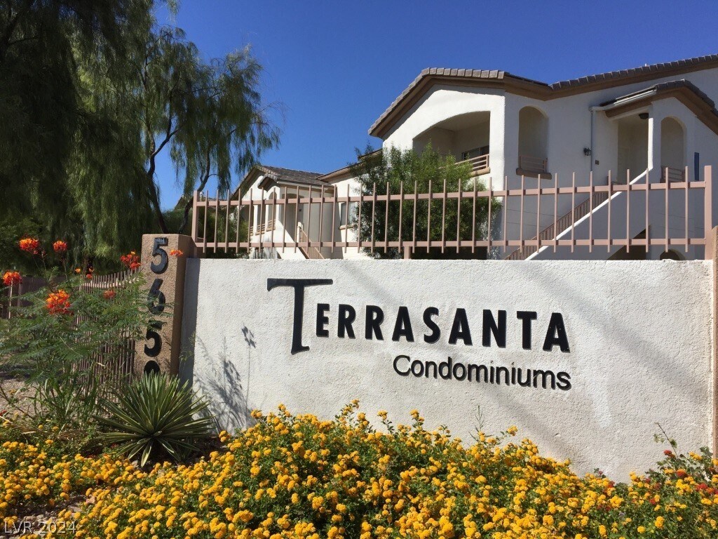 5650 E Sahara Ave Unit 2026, Las Vegas, NV 89142 - Condo for Rent in ...
