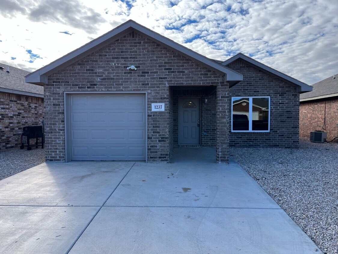 1237 Wheelock St, Lubbock, TX 79403 - House Rental in Lubbock, TX ...