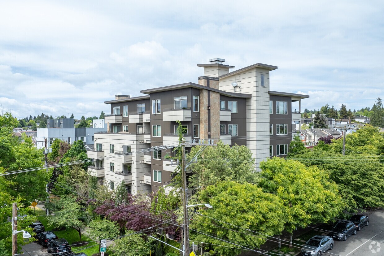 Danielle Condominums - 5803 24th Ave NW Seattle, WA 98107 | Apartments.com