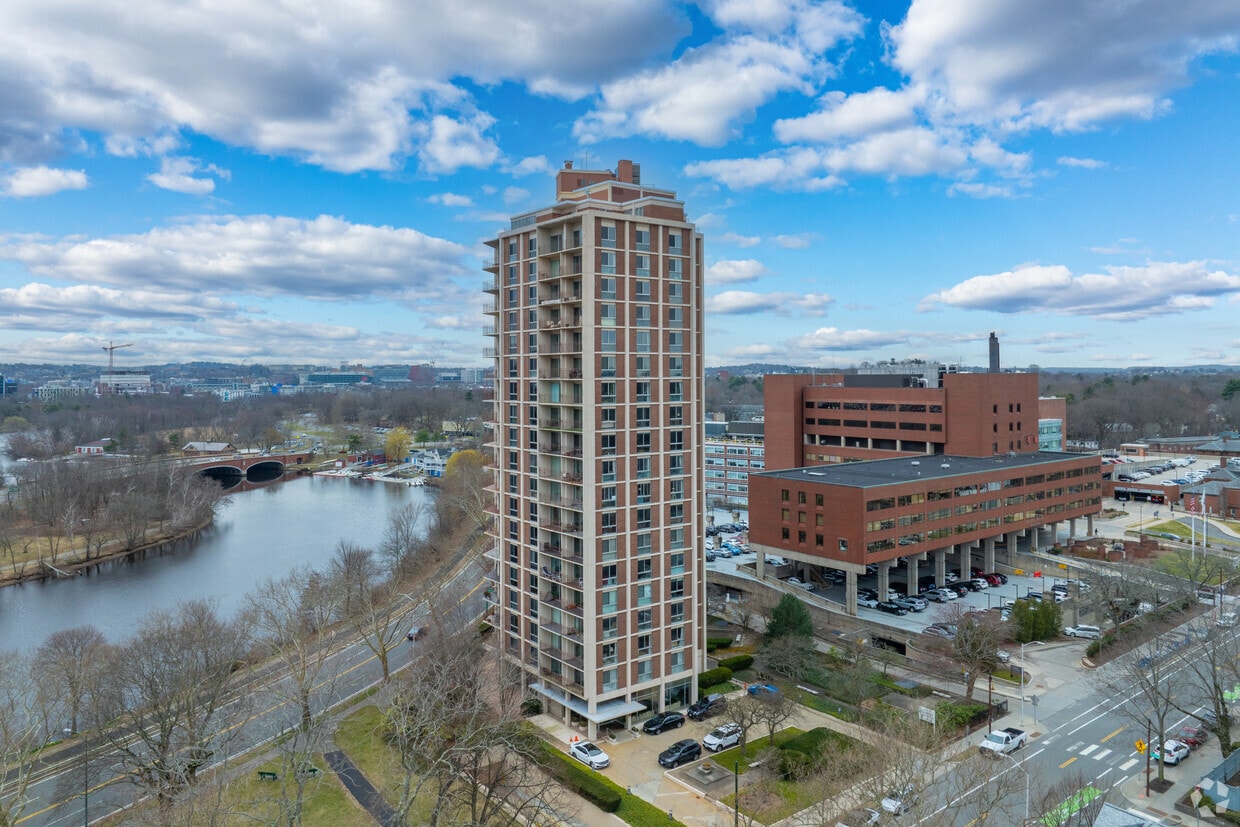 Ten Ten Memorial Drive - 1010 Memorial Dr Cambridge, MA 02138 ...