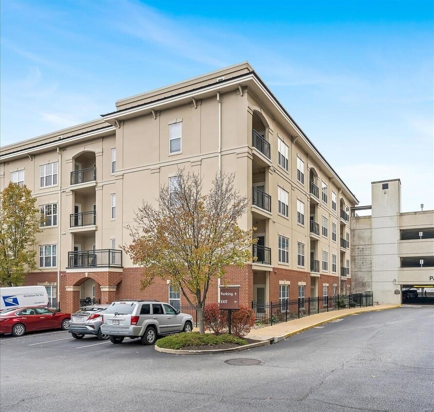 1241 Strassner Dr Unit 1207, Brentwood, MO 63144 - Condo for Rent in ...
