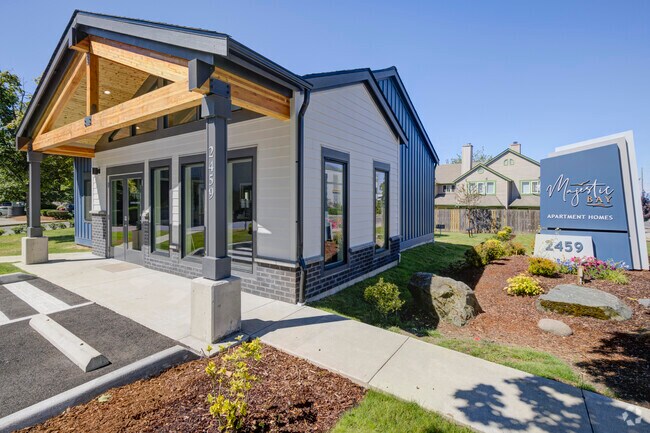 Pacific Ridge Gated Apartments for Rent - Des Moines, WA - Updated ...