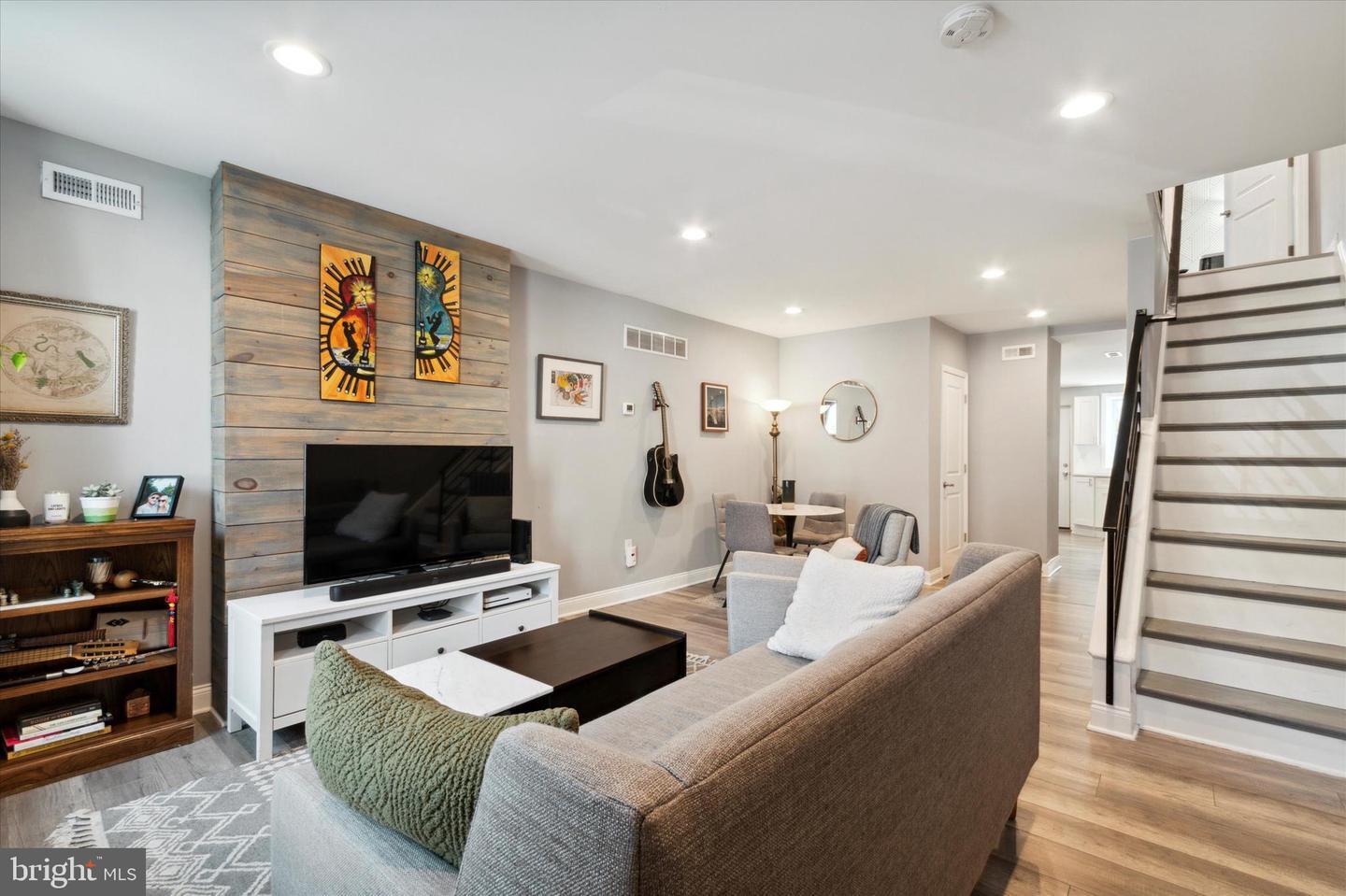 2029 Tulip St, Philadelphia, PA 19125 - Townhome Rentals in ...