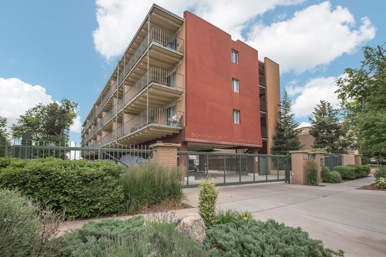 Boulder Crescent - Apartments in Colorado Springs, CO | Apartments.com