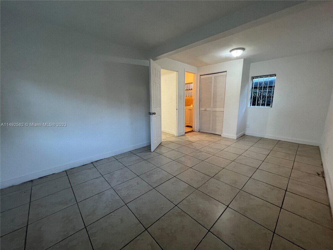 1321 NW 42nd St, Miami, FL 33142 - House Rental in Miami, FL ...