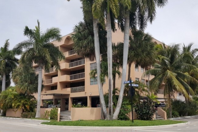 Legacy at Bay Harbor - Apartments in Bay Harbor Islands, FL ...