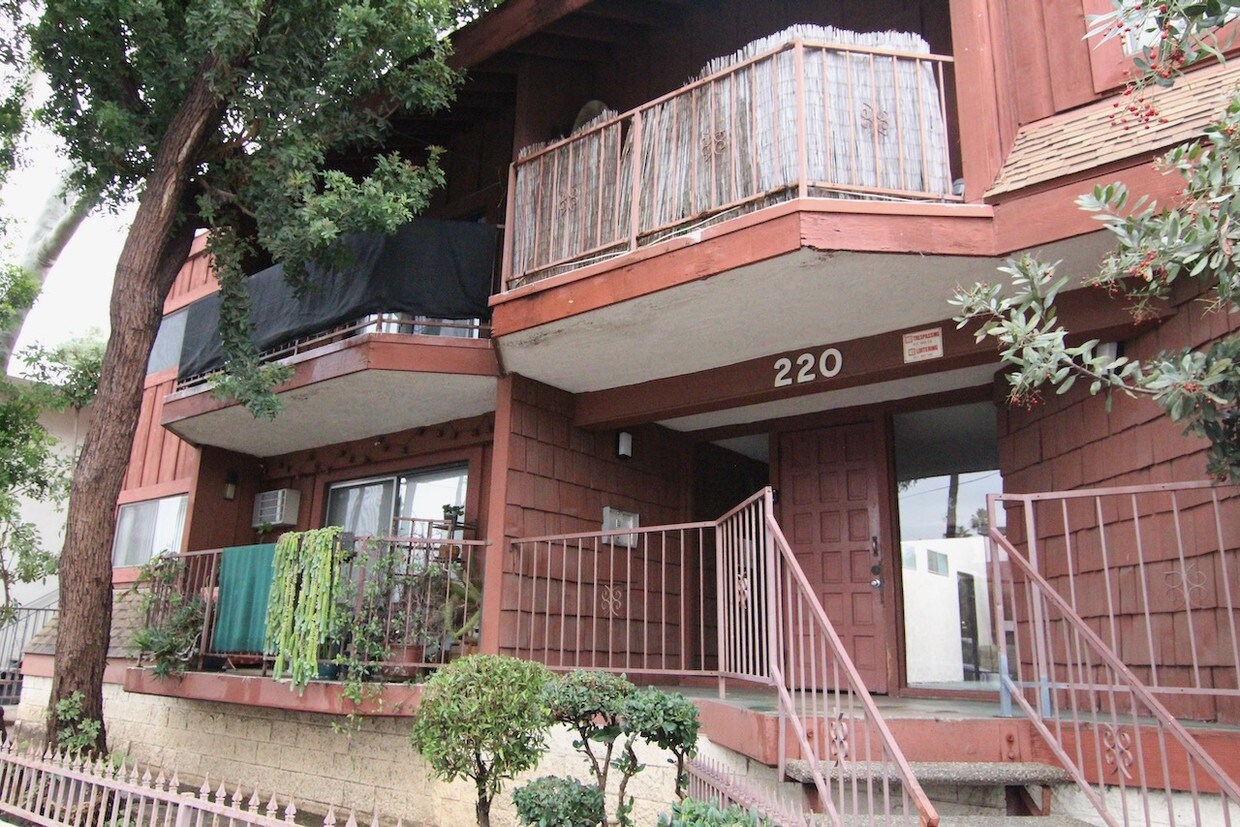 220 Bay St, Santa Monica, CA 90405 - 220 Bay St Santa Monica, CA 90405 ...