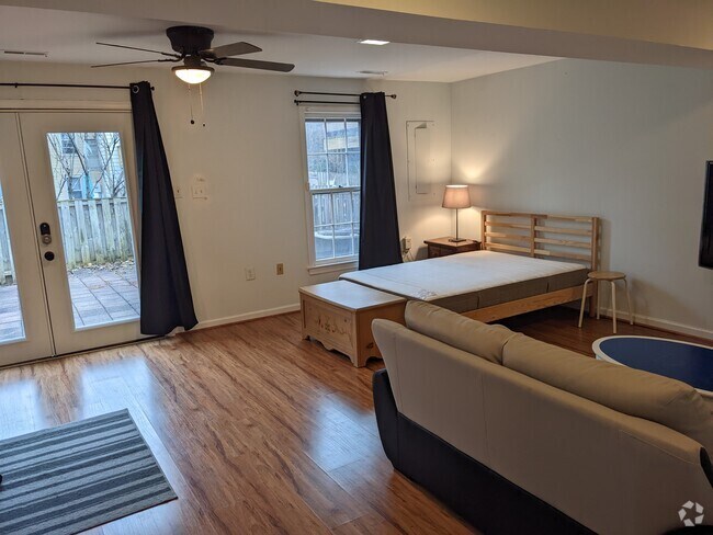 Casas de renta en Colony Park con piscina - Fairfax, VA | Apartamentos.com