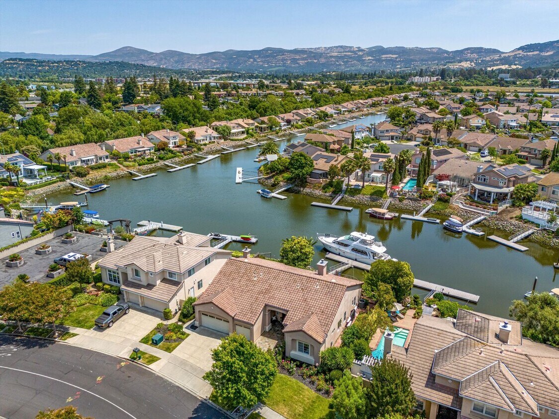 116 S Newport Dr Napa, CA 94559 - Alquileres en Napa, CA | Apartamentos.com