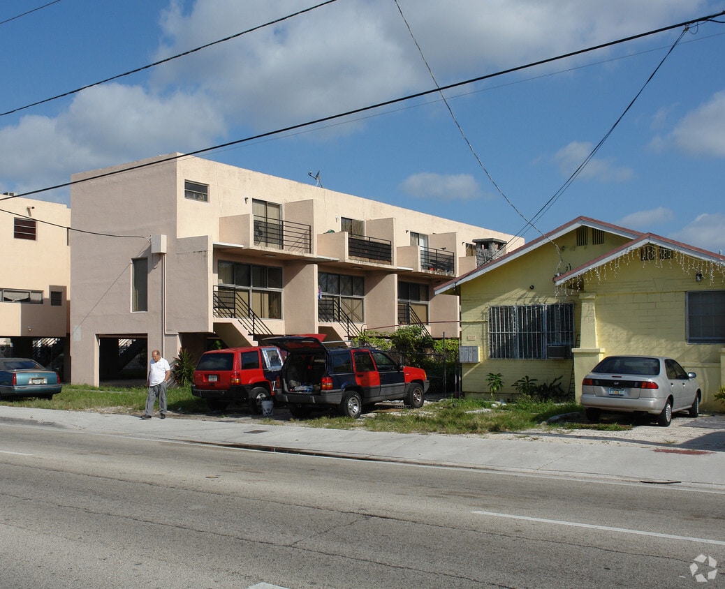 1737 SW 7th St, Miami, FL 33135 - 1737 SW 7th St Miami, FL 33135 ...