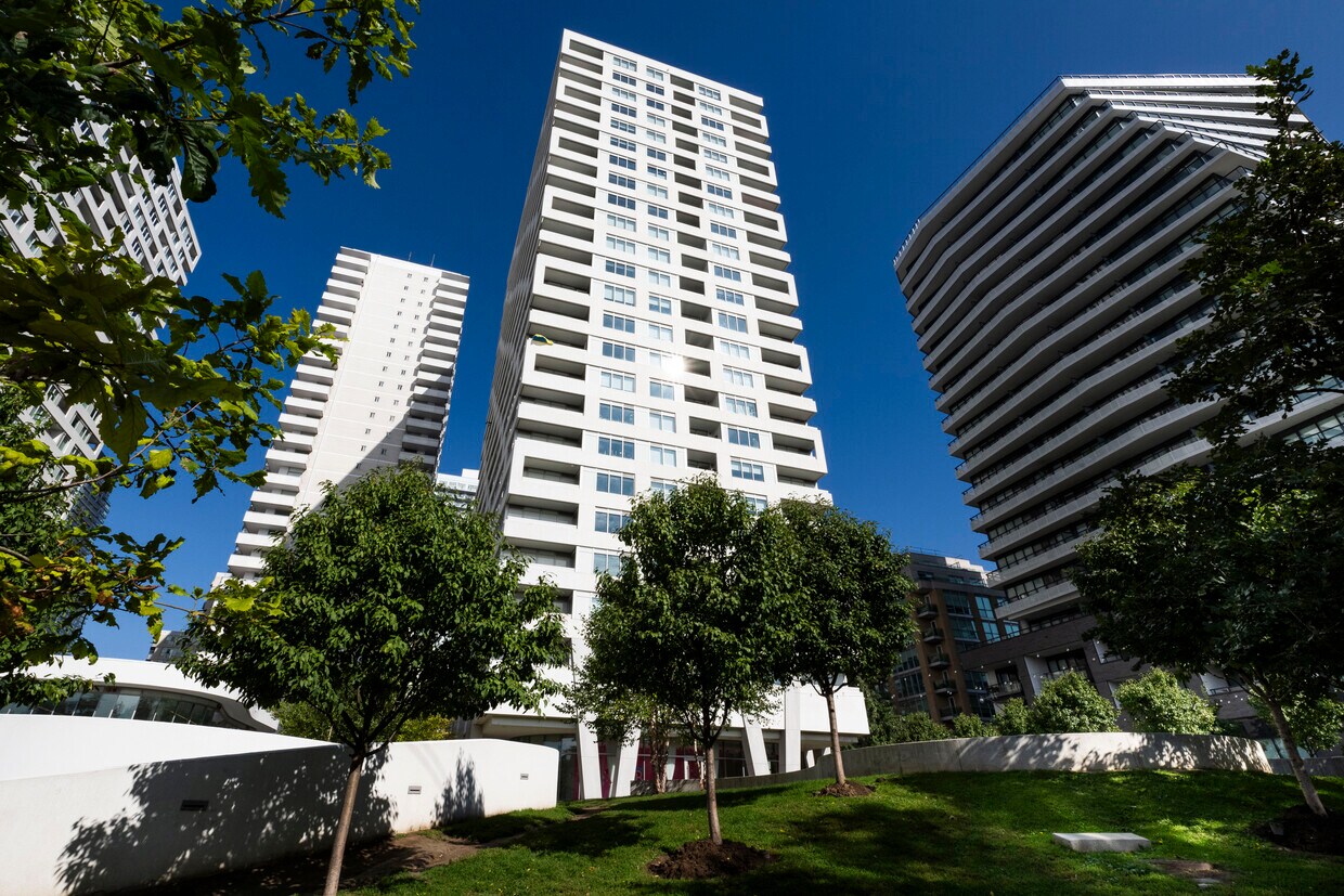 Lillian Park Apartments - 44 Lillian St Toronto, ON | Apartments.com