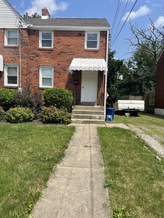 1250 Shadycrest Dr, Pittsburgh, PA 15216 - Townhome Rentals in ...