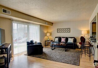Oakland/Winchell Student Apartments for Rent - Kalamazoo, MI - Updated ...