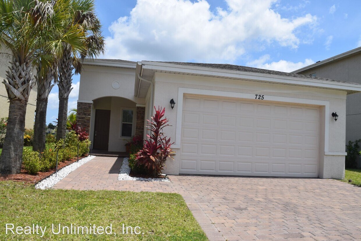 725 NW Leonardo Cir, Port Saint Lucie, FL 34986 - House Rental in Port Saint Lucie, FL ...