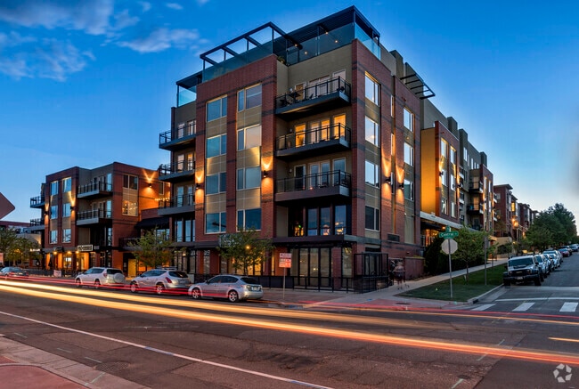 Downtown Denver Apartments for Rent with a Garage - Denver, CO - 3,751 ...