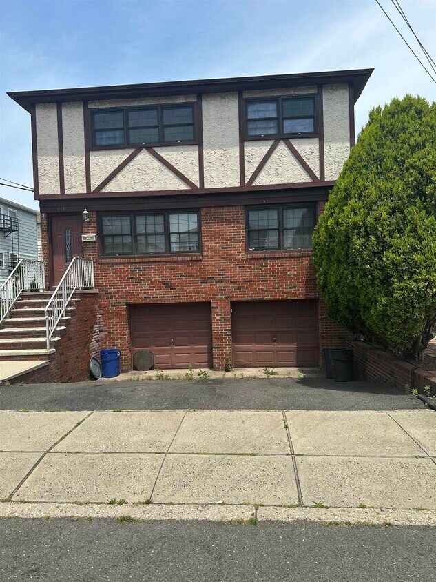 101 E 26Th St Unit 2, Bayonne, NJ 07002 - Condo for Rent in Bayonne, NJ ...