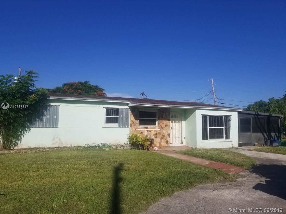 22250 SW 109th Ave, Miami, FL 33170 - House Rental in Miami, FL ...