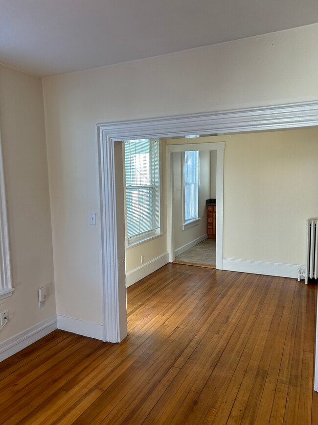 2 Riggs St Unit Riggs Street, Gloucester, MA 01930 - Apartments in ...