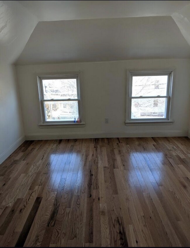 15 Beckford St Unit 2, Beverly, MA 01915 - 15 Beckford St Beverly, MA ...
